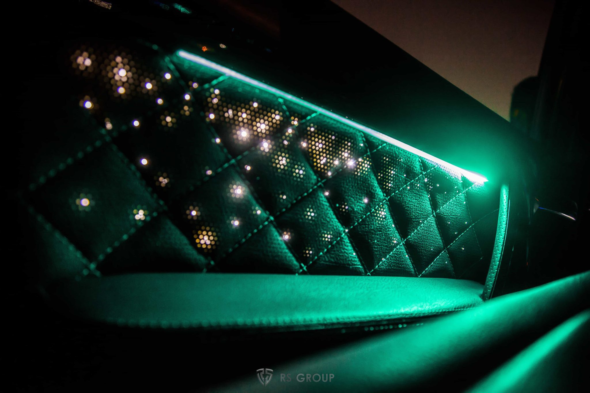 نورپردازی ماشین – نورپردازی خودرو – آر اس گروپ - RSIGP